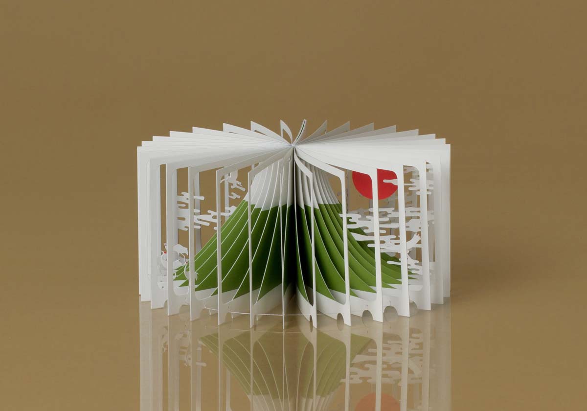 360° Books by Yusuke Oono | Beautiful Books